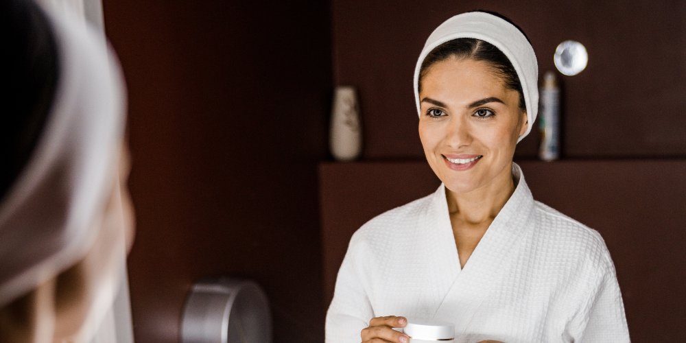 Routine nocturne automne : Conseils pour une peau saine et éclatante – JOYO